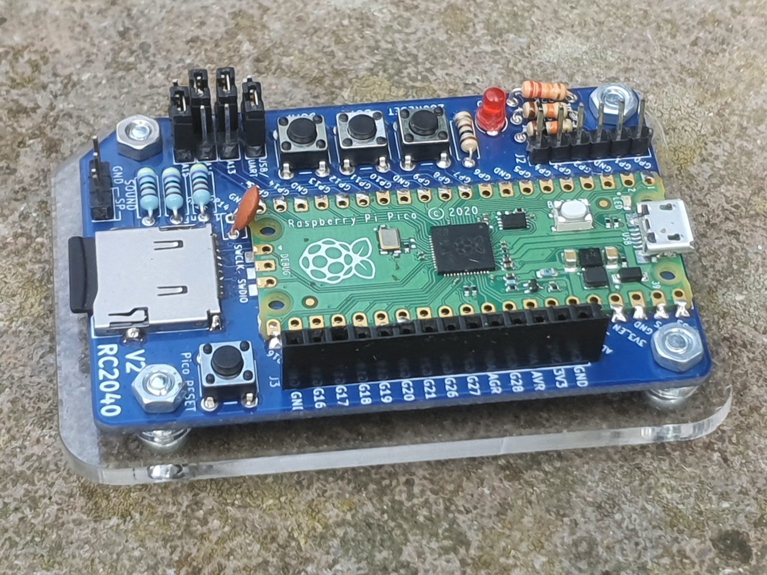 RC2040 - Retro emulated Z80 CP/M computer kit - Extreme Kits