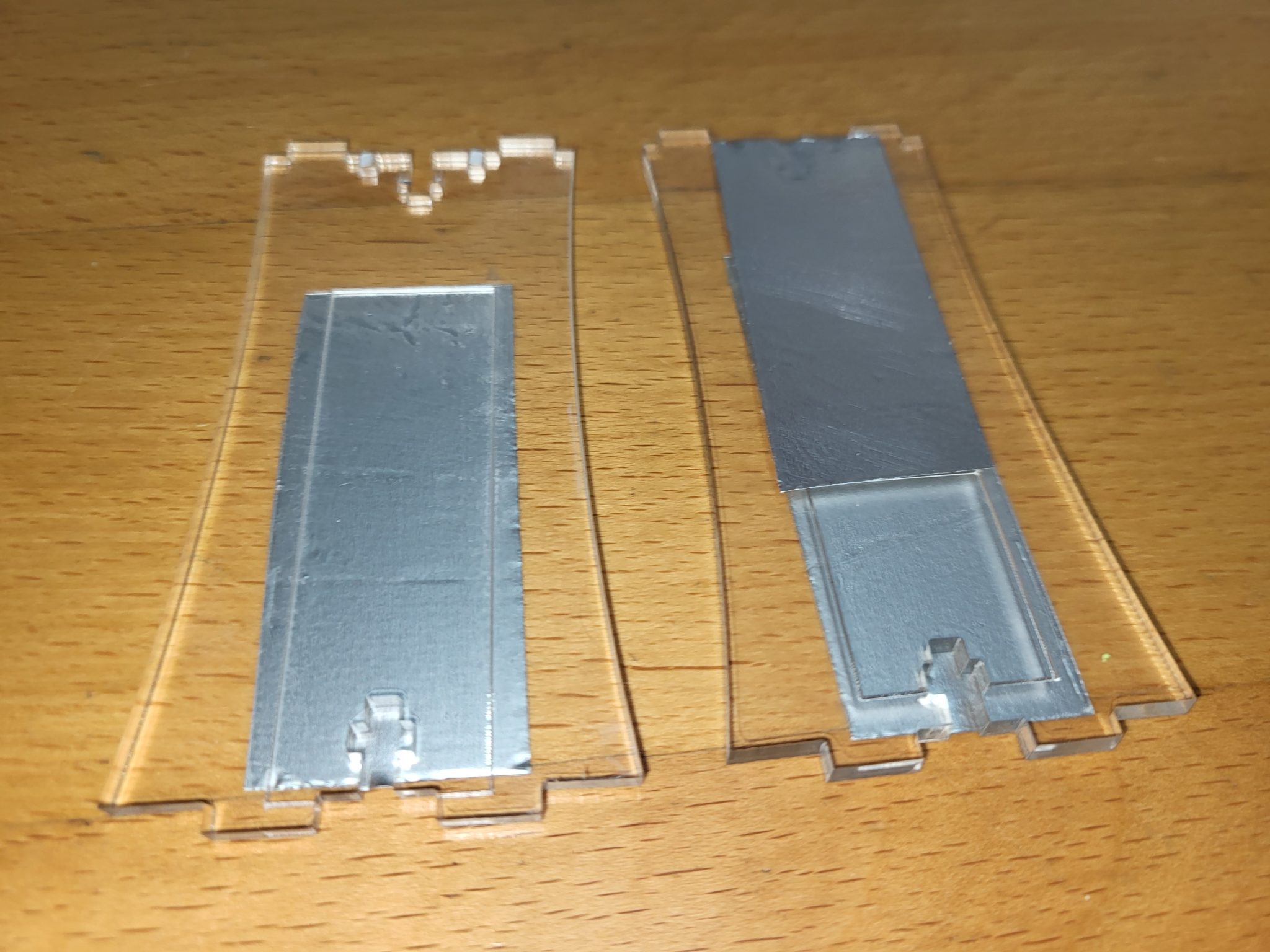Constructing your Mini Wimshurst Kit - Extreme Kits