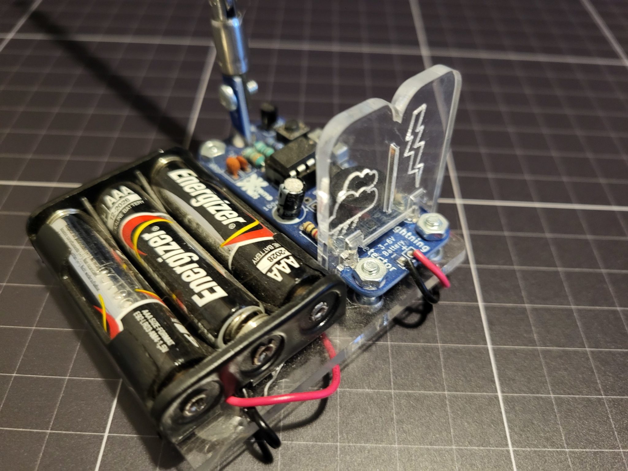Lightning Detector - Extreme Kits