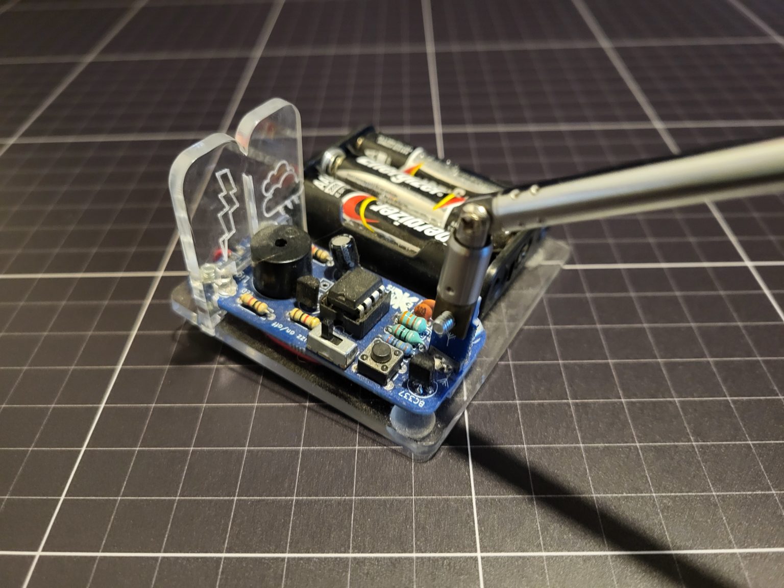 Lightning Detector - Extreme Kits